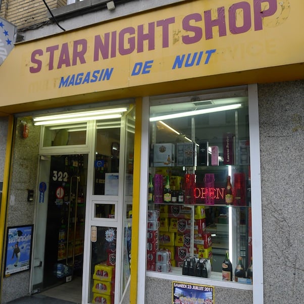 STAR NIGHT SHOP - Updated October 2024 - Chaussée d'Ixelles 322 ...