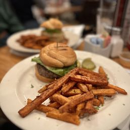 BLACK RIVER BARN - Updated November 2025 - 282 Photos & 436 Reviews ...