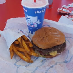 BLAKE’S LOTABURGER - Updated January 2026 - 38 Photos & 79 Reviews ...