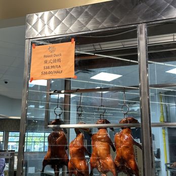 FRESH INTERNATIONAL MARKET - Updated March 2025 - 43 Photos & 32 ...