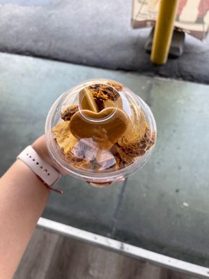 O2 CAFE - 57 Photos & 34 Reviews - 915 S Vermont Ave, Los Angeles, CA ...