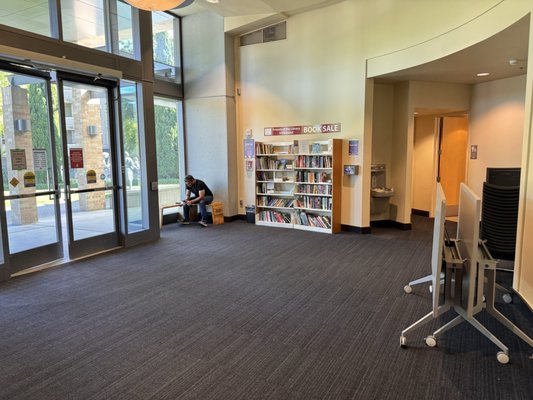 KIRKLAND LIBRARY - Updated December 2025 - 56 Photos & 47 Reviews - 308 ...