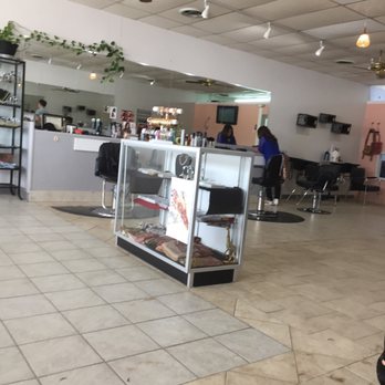 FARRAH BEAUTY PARLOR AND SPA - Updated July 2025 - 212 N Main St ...