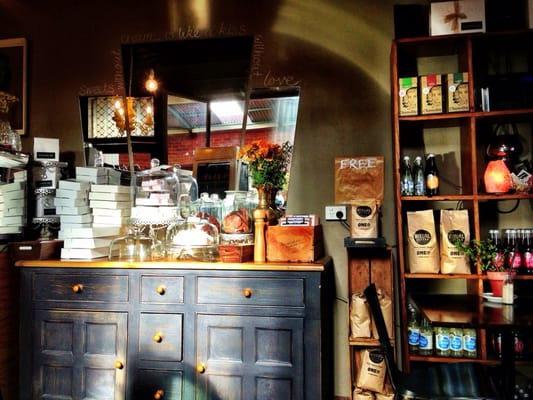 THIRTY THREE CUPS - 10 Photos - Unit 1-3, Ulverstone Tasmania ...