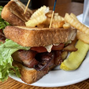 GROGAN’S PUB - 19 Photos & 12 Reviews - Irish Pub - 1 Busch Gardens ...