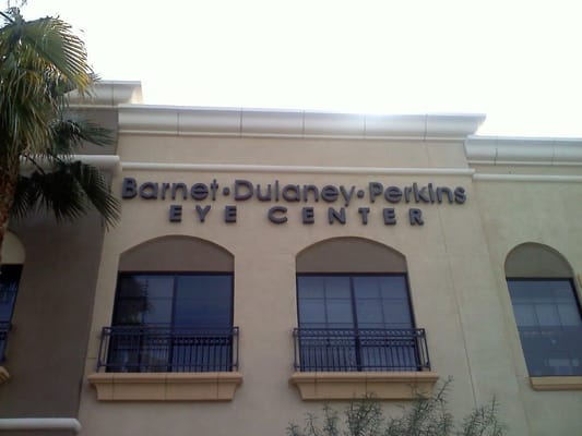 BARNET DULANEY PERKINS EYE CENTER - Updated January 2026 - 18 Photos ...