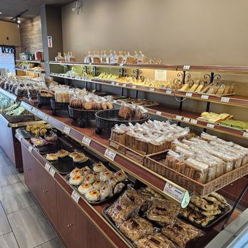 MOMO BAKERY - Updated October 2025 - 207 Photos & 85 Reviews - 127 E ...