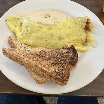 HEN HOUSE EATERY - 1399 Photos & 1218 Reviews - 114 S 8th St ...