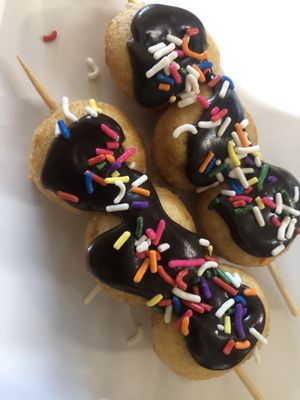 DINKYS MINI DONUTS - Updated August 2025 - 13 Photos - 812 Wrigley Dr ...