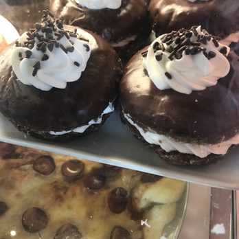 DONUTS DELITE - Updated December 2025 - 271 Photos & 207 Reviews - 1700 ...