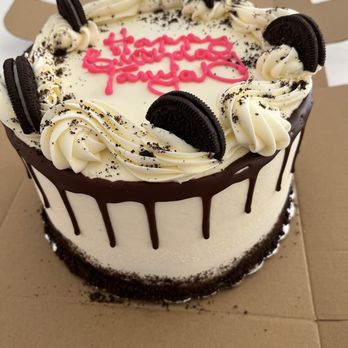 SWEET SURRENDER BAKERY - Updated December 2025 - 584 Photos & 499 ...