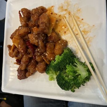 GOOD FRIENDS CHINESE RESTAURANT - Updated May 2024 - 26 Photos & 94 ...