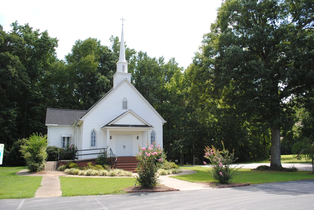 SOUTH RALEIGH BIBLE CHURCH - Updated October 2025 - 17 Photos - 8616 ...