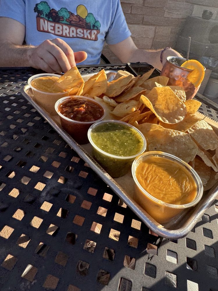 GENO’S BAR & GRILL - Updated December 2025 - 90 Photos & 68 Reviews ...