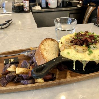 SWEET MAPLE - Updated January 2025 - 7822 Photos & 4969 Reviews - 2101 ...