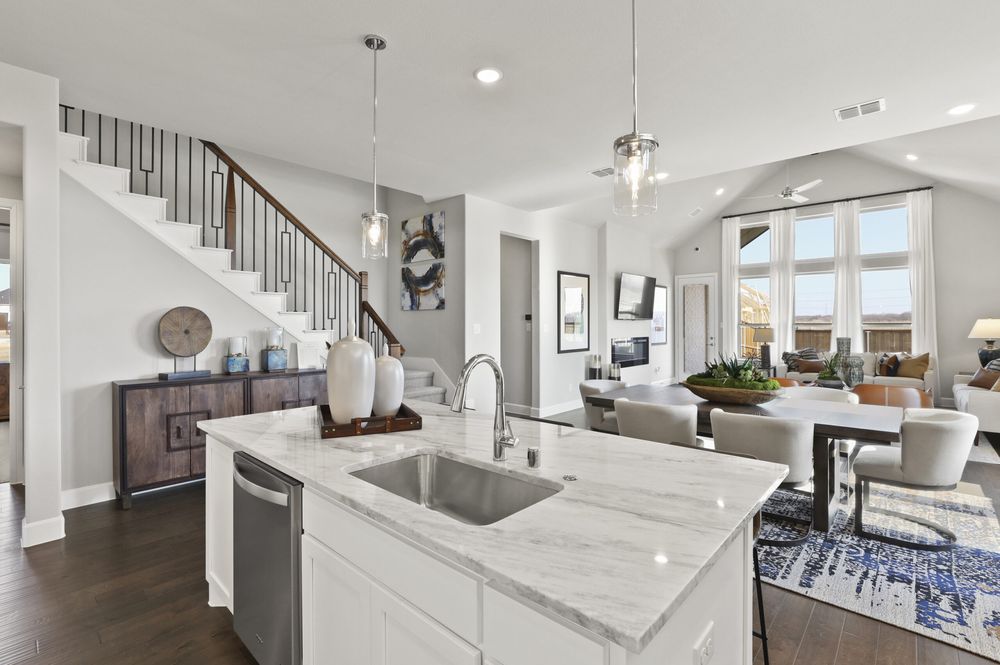 TROPHY SIGNATURE HOMES - 72 Photos & 27 Reviews - 2805 Dallas Pkwy ...