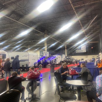 SUBURBAN COLLECTION SHOWPLACE - Updated December 2025 - 185 Photos & 36 ...