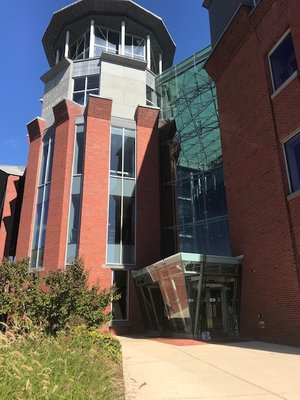 LOUIS STOKES HEALTH SCIENCES LIBRARY - Updated August 2025 - 14 Photos ...
