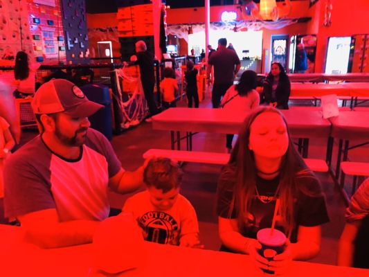 URBAN AIR TRAMPOLINE AND ADVENTURE PARK - 104 Photos & 125 Reviews ...