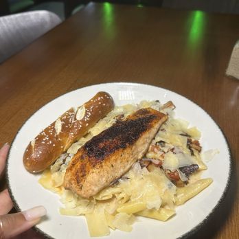 THE GREENE TURTLE SPORTS BAR & GRILLE - Updated September 2025 - 72 ...