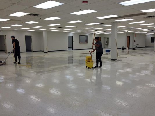 PRO CLEAN JANITORIAL SERVICE - 17 Photos - 8124 Pescara Cove, Round ...