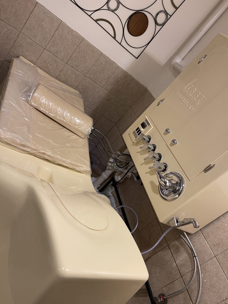 COSTA MESA MASSAGE & COLON SPA - Updated December 2025 - 25 Photos ...