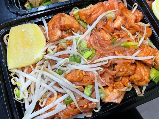 SPICES THAI KITCHEN - 584 Photos & 526 Reviews - 402 S 1st Ave, Arcadia ...