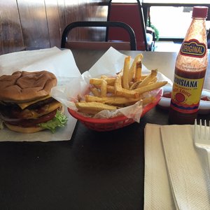 Big Ed’s Hamburgers - Takeout & Delivery - 16 Photos & 44 Reviews ...