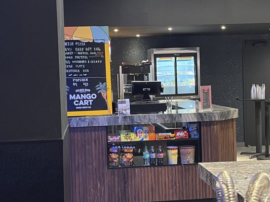 WHITE RABBIT THEATER AND LOUNGE - Updated October 2025 - 51 Photos - 37 ...