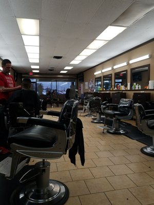 161 KINGS BARBERSHOP - Updated August 2025 - 1937 E Dublin Granville Rd ...