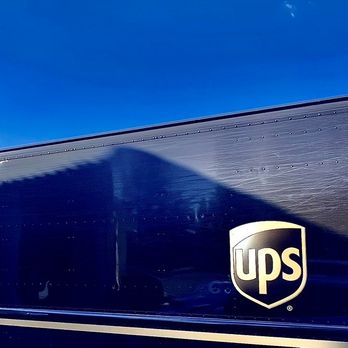THE UPS STORE - Updated October 2025 - 35 Photos & 35 Reviews - 550 W ...