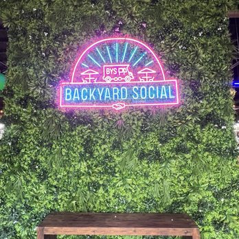 BACKYARD SOCIAL - Updated July 2025 - 204 Photos & 116 Reviews - 16371 ...