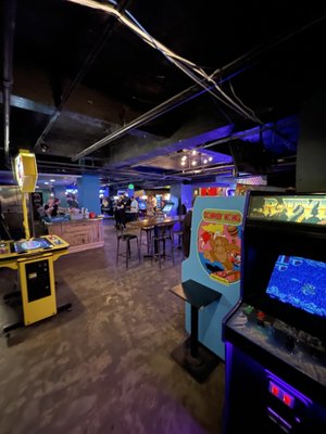 QUARTERS ARCADE BAR - Updated December 2025 - 107 Photos & 135 Reviews ...