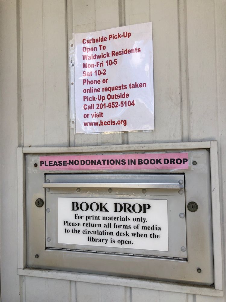 WALDWICK PUBLIC LIBRARY - 12 Photos - 19 E Prospect St, Waldwick, NJ - Yelp