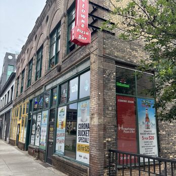 HOMETOWNE PIZZA - Updated October 2025 - 21 Photos & 11 Reviews - 118 N ...