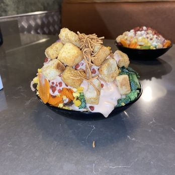 TOPPERS PIZZA PLACE - Updated December 2025 - 92 Photos & 140 Reviews ...