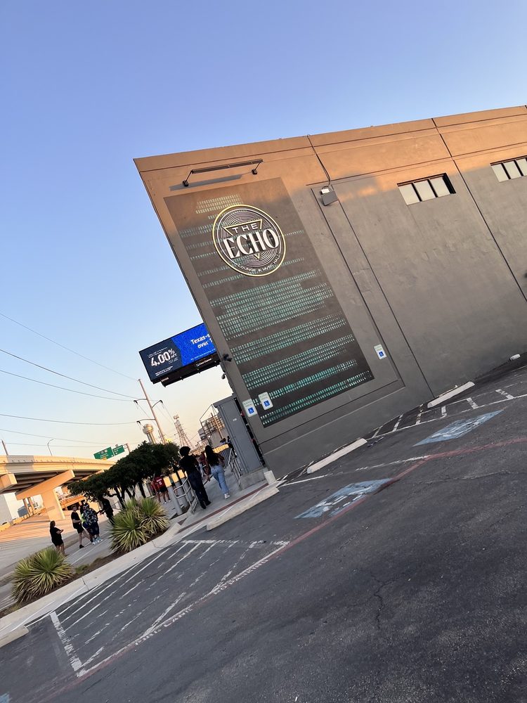 THE ECHO LOUNGE & MUSIC HALL - Updated December 2025 - 34 Photos & 34 ...