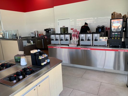 WIN WIN GAS AND WINCHELLS DONUTS - Updated October 2025 - 17 Photos ...