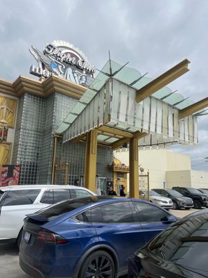 FLIGHT CLUB - Updated December 2025 - 53 Photos & 38 Reviews - 29709 ...