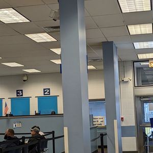 ILLINOIS SECRETARY OF STATE DRIVER SERVICES FACILITY - CHINATOWN ...