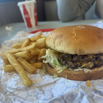 FOOD SHACK - Updated August 2025 - 840 W Bristol St, Elkhart, Indiana ...