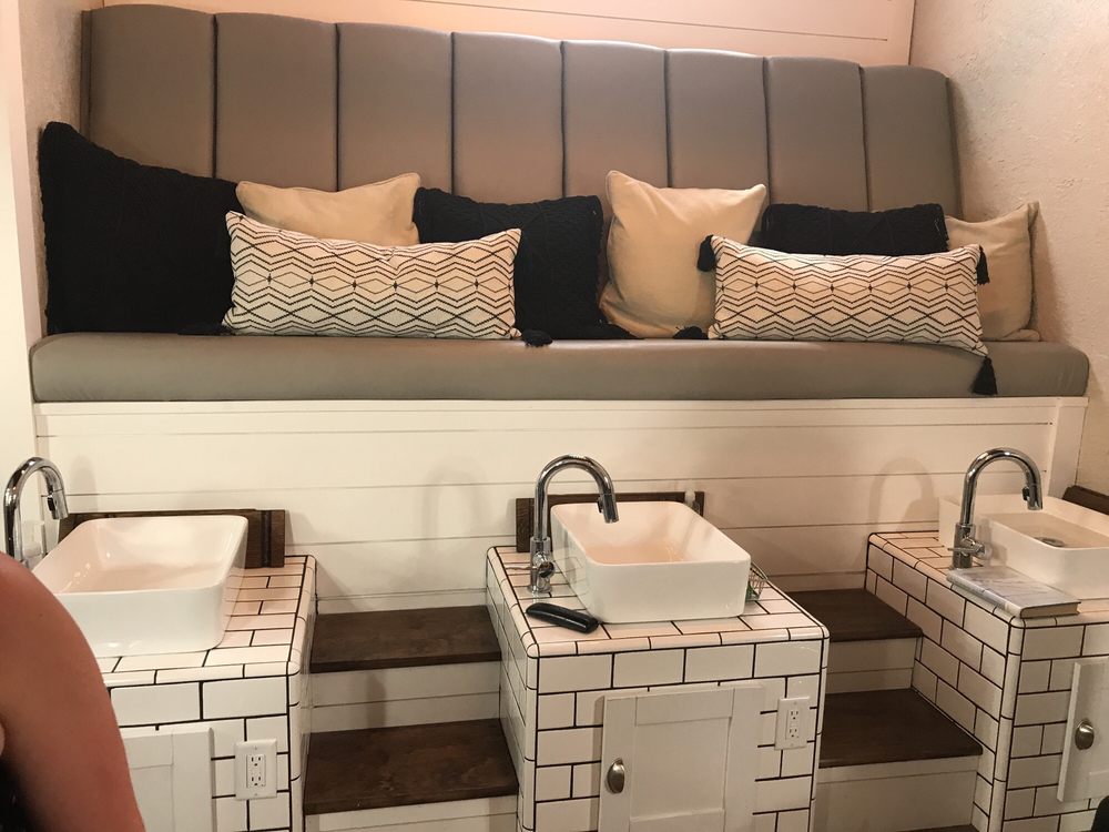 SHEAR D LITE - Updated December 2025 - 45 N Main St, Cedar City, Utah ...