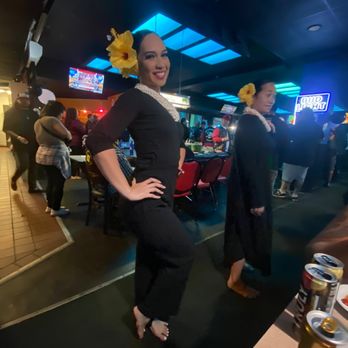 BLUE TROPIX BAR & GRILL - Updated August 2024 - 382 Photos & 184 ...