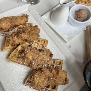 THE TILTED ROW - Updated July 2024 - 348 Photos & 147 Reviews - 305 ...