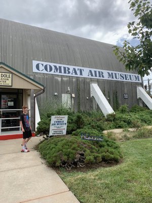 COMBAT AIR MUSEUM - 38 Photos & 11 Reviews - 7016 SE Forbes Ave, Topeka ...