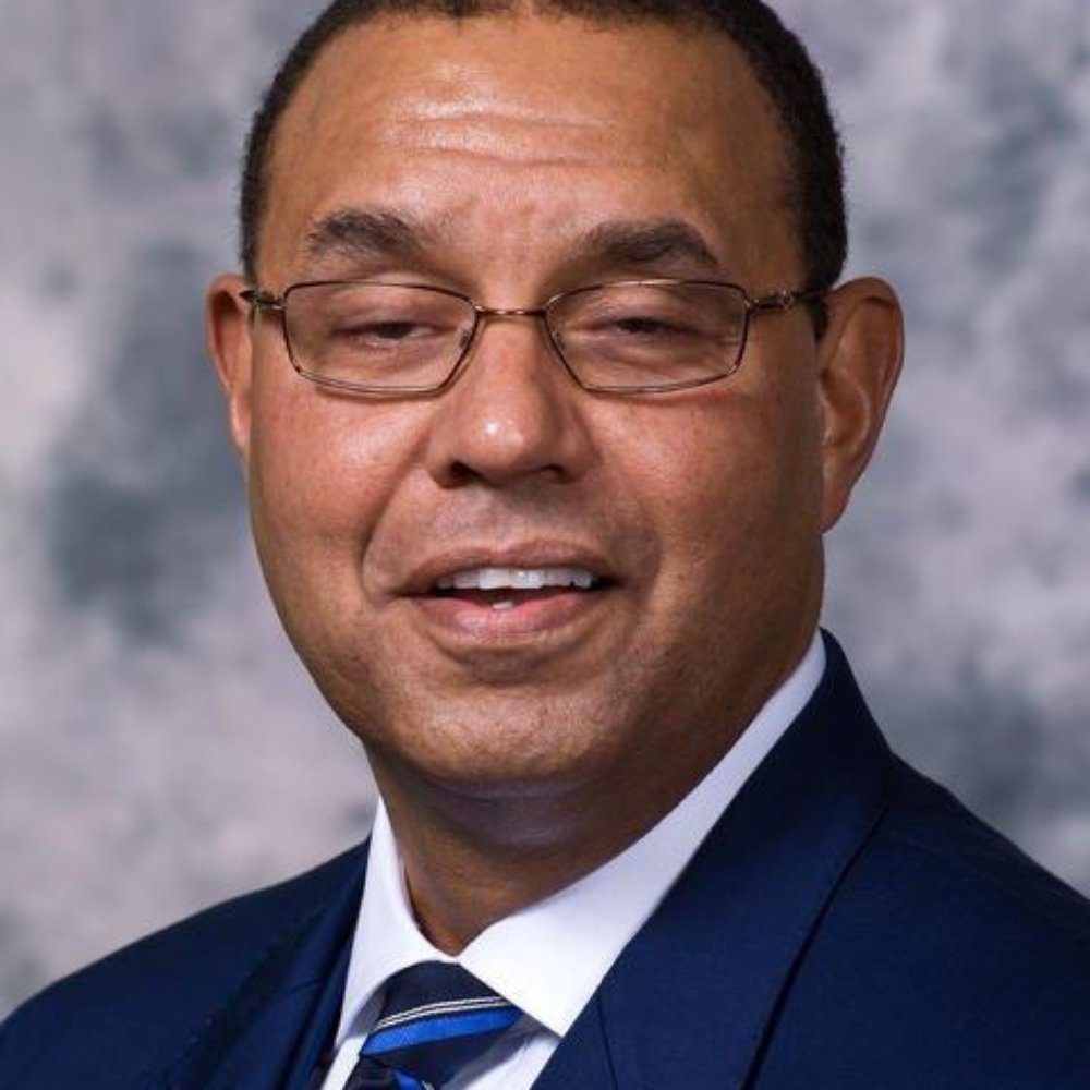 Robert Garris's Instagram, Twitter & Facebook on IDCrawl