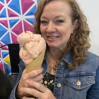 THE TWISTED COW - Updated October 2025 - 83 Photos & 29 Reviews - 250 N ...