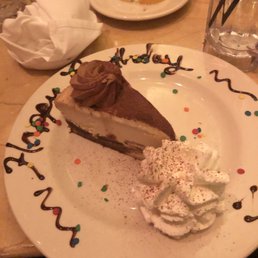 THE CHEESECAKE FACTORY - Updated July 2025 - 685 Photos & 578 Reviews ...