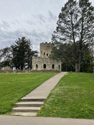 EAGLE POINT PARK - Updated August 2024 - 17 Photos - 3923 N 3rd St ...