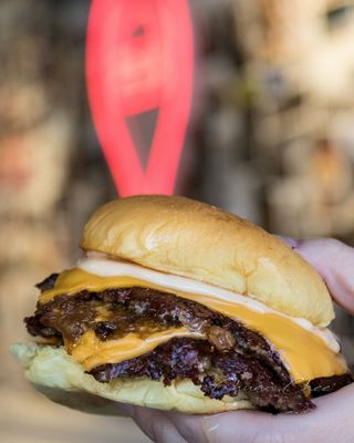 BURGER DROPS - Updated January 2025 - 275 Photos & 126 Reviews - 116 ...